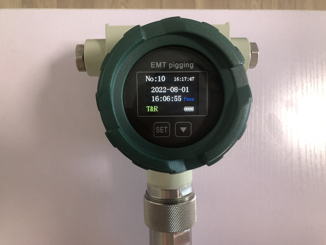 Pig Passage Indicator - Emt Pipe Cleaning Pig