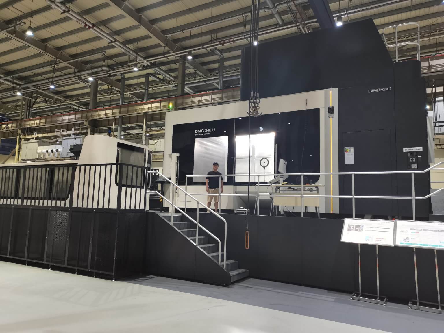 EMT Factory Purchases Vertical Milling Center - Emt Pipe Cleaning Pig